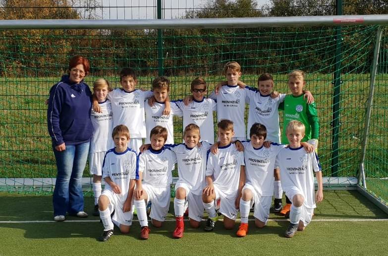 Siegtal-Gymnasium im Finale: Fußballmannschaft der Klassen 5 & 6 ...
